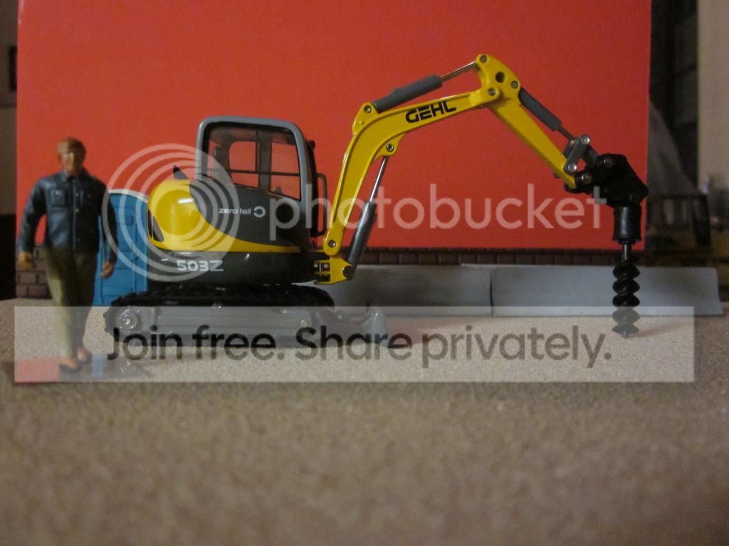 Gehl 503z Quick Coupler - General Topics - DHS Forum